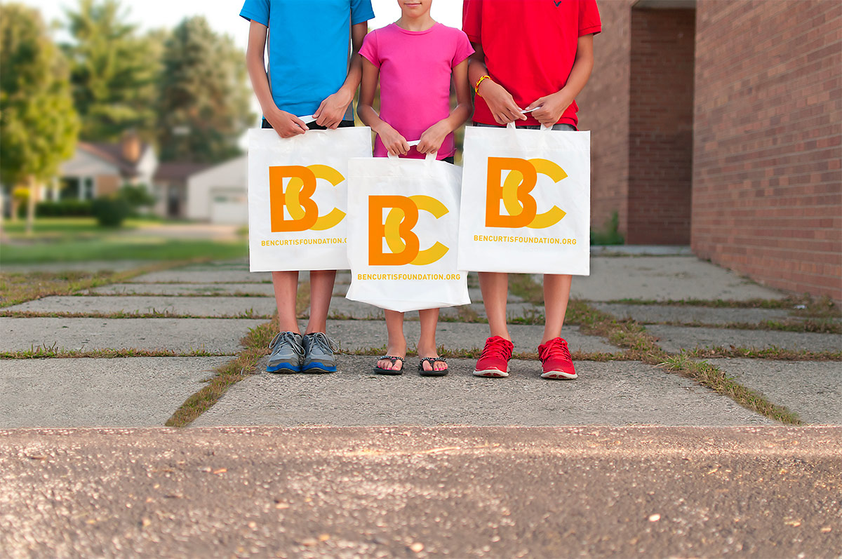 Programs | Birdie Bags & Birdie Bins | Ben Curtis Family Foundation